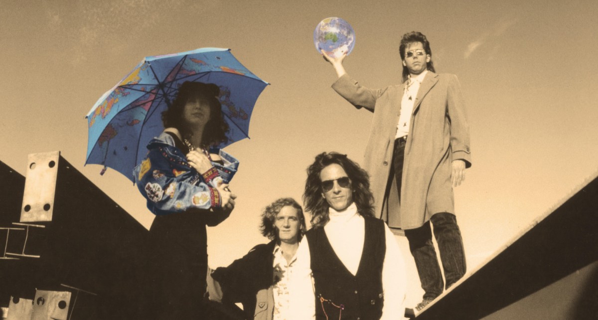 Album Review: World Goes Round – World Goes Round – GEM Magazine